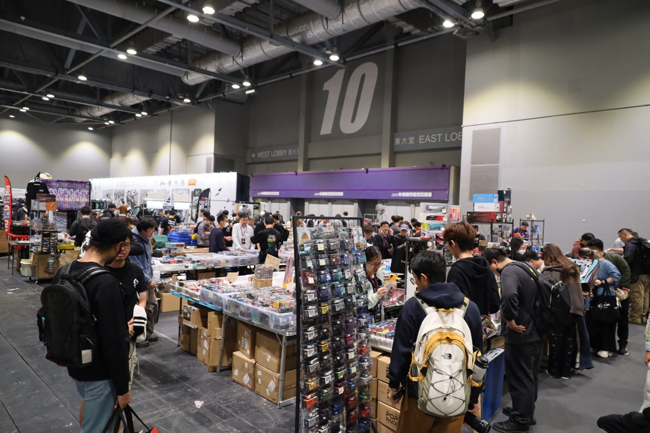 福井事務局長とTokyo Auto Salon Hong Kong Organizing Committee Wesley Wan会長